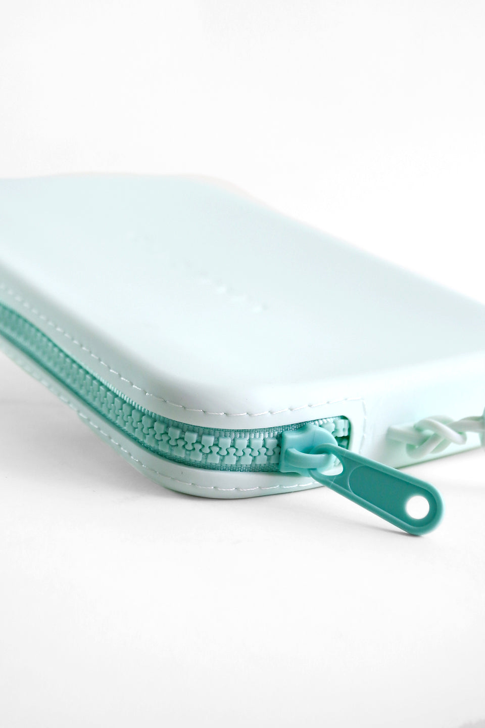 Splashkit Clutch – Viajecito USA